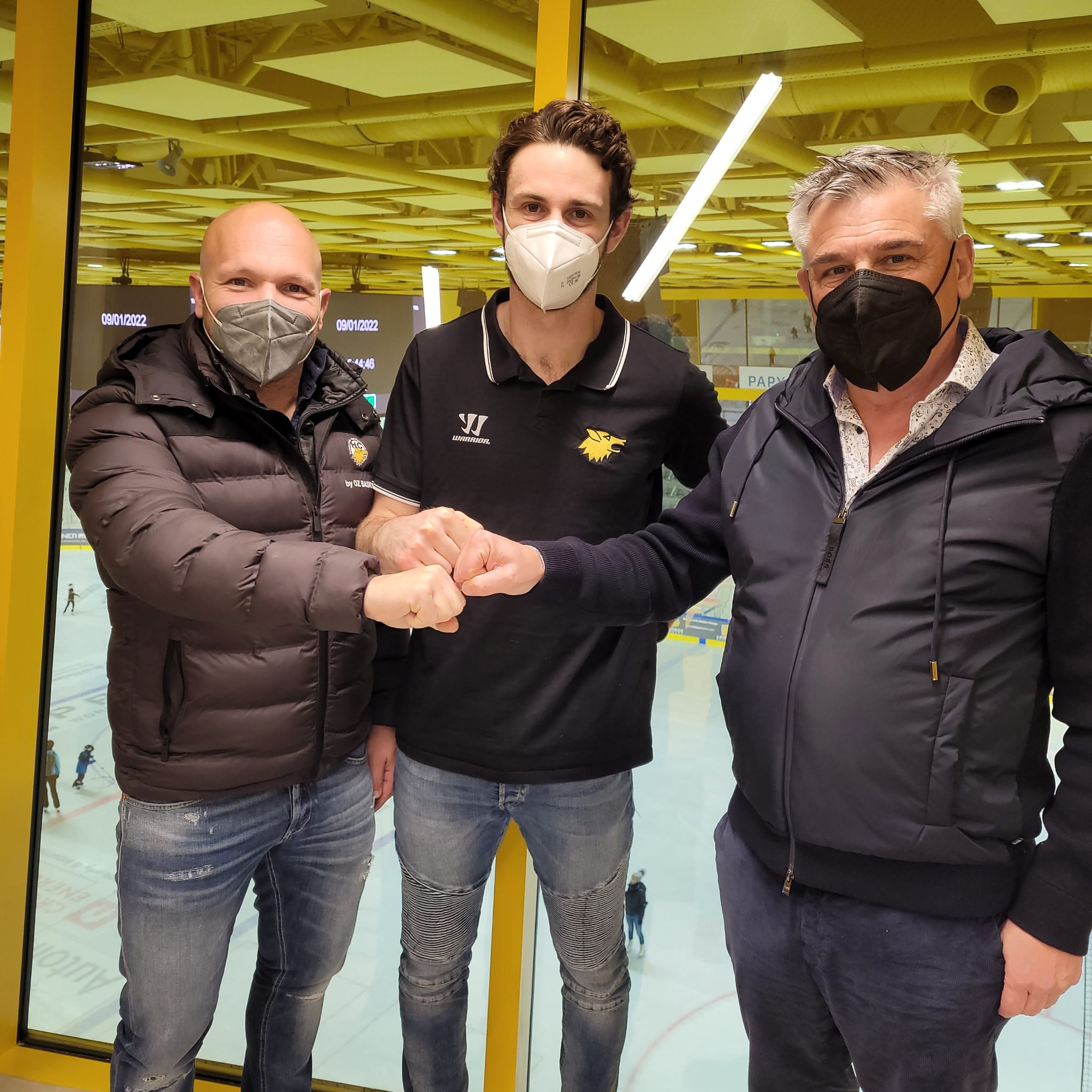 Tomas Sholl prolunga il contratto con l'HCP | HockeyTime